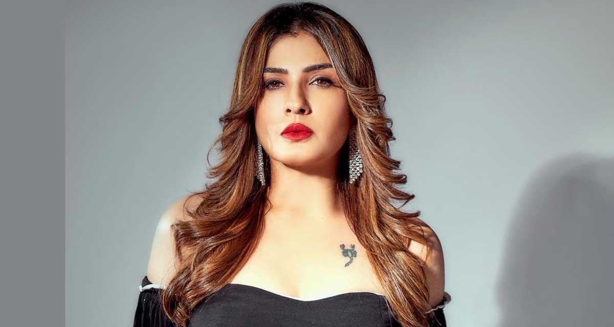 भारतीय मिसाइल र बममा रविना टण्डनको नाम – Dcnepal