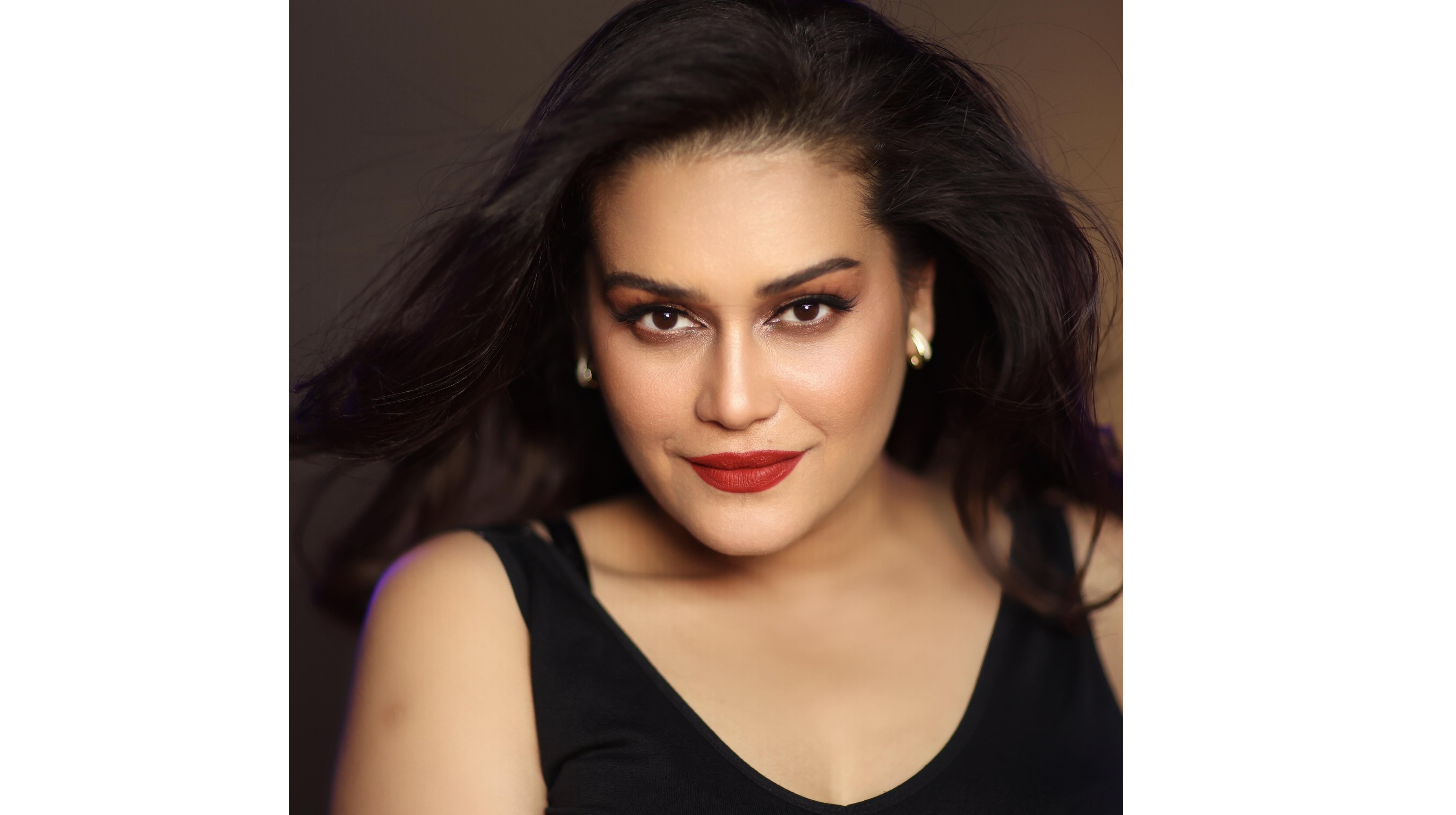 जहाज उड्यो, दिल्लीमै छुटिन रीमा – Dcnepal